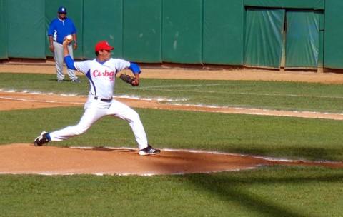 Cuban Bats Awaken in 8-1 over Puerto Rico - Havana Times