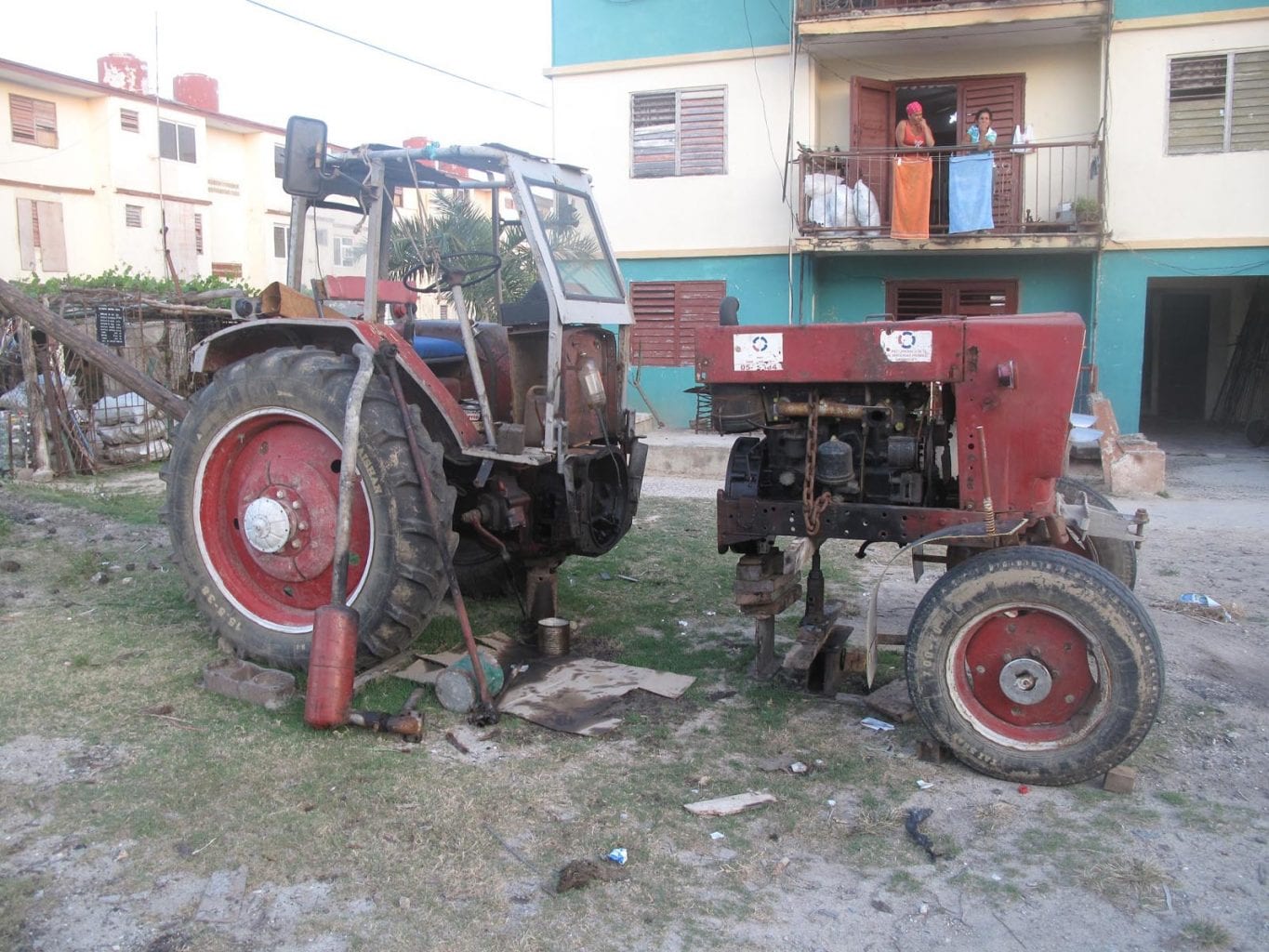 Tractor Repair, Playa Santa Lucia, Cuba - Photo of the Day - Havana Times