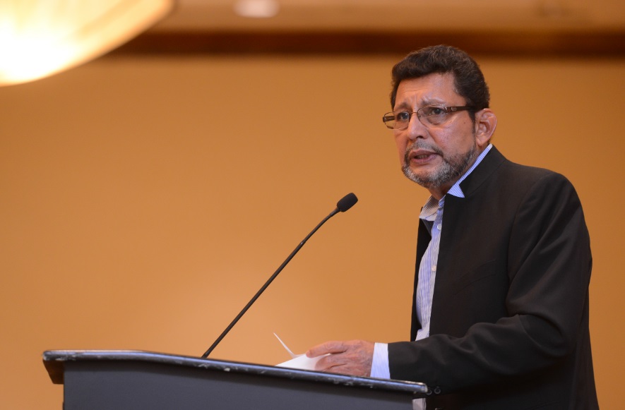 Bayardo Arce Reappears with Ortega’s Plans for 2021 - Havana Times