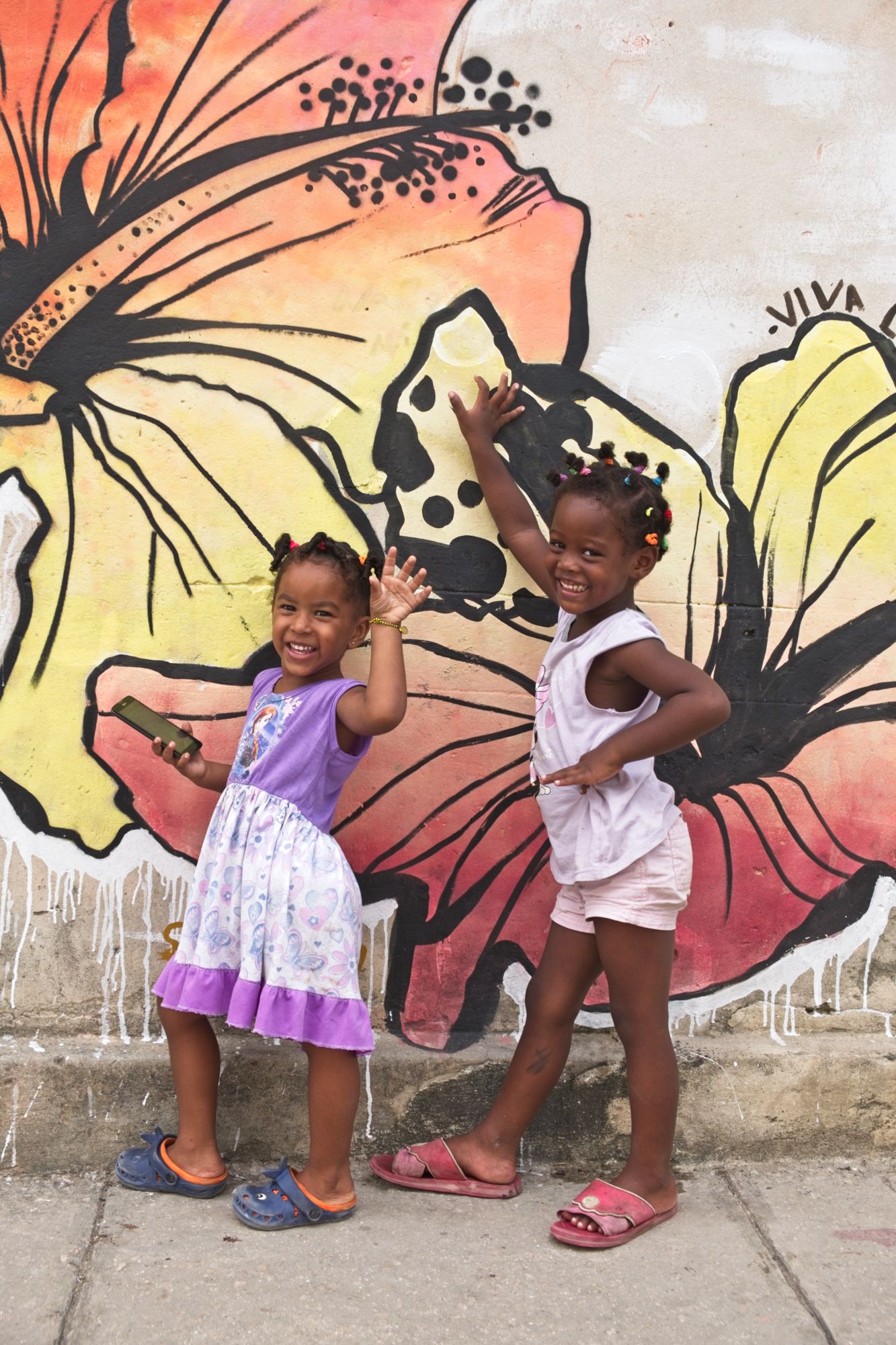 Friends, Havana, Cuba - Photo of the Day - Havana Times