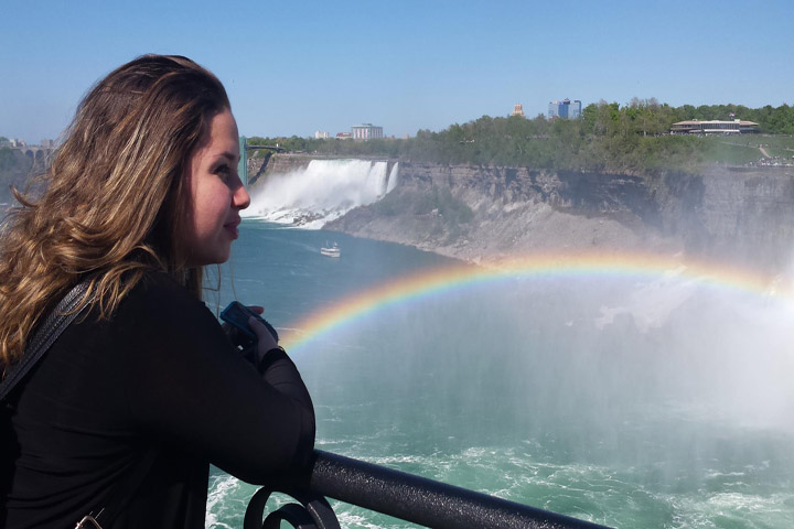 Abuse Case against Cuban Folk Singer Awaits New Testimonies - Havana Times