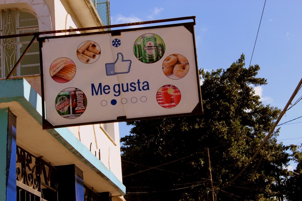 Signs and Posters in Today’s Havana, Cuba - Havana Times