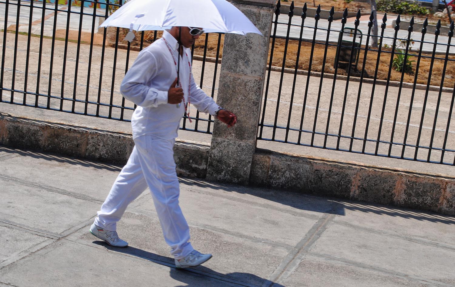 Iyabo (The Initiate), Havana, Cuba - Photo of the Day - Havana Times