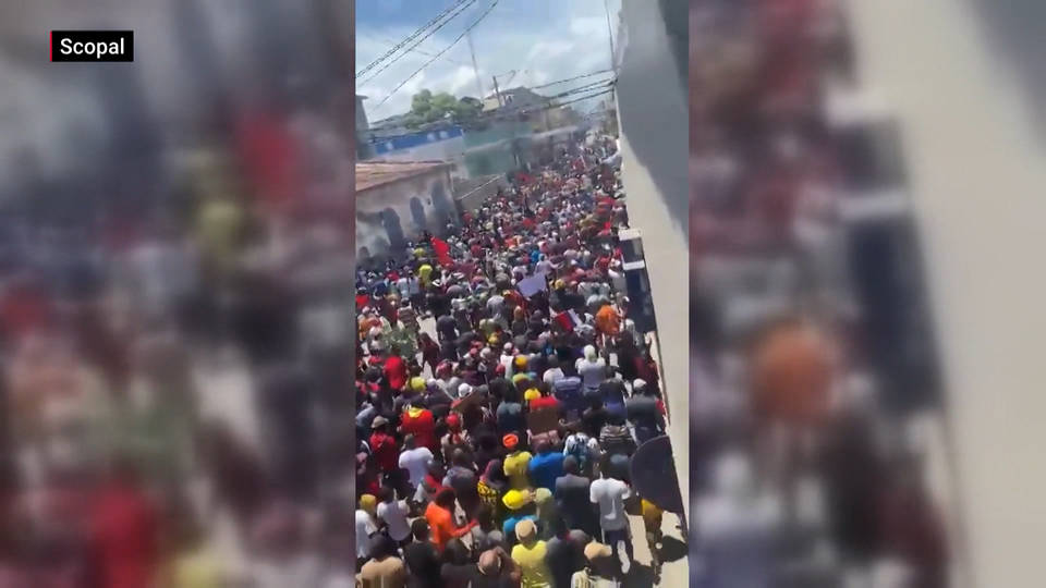 Thousands Protest in Haiti, Demanding Basic Services and Ouster of PM ...