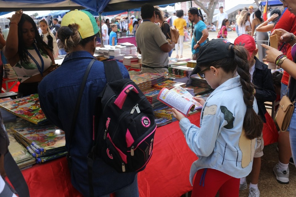 A Visit to the Cuba Book Fair in Pictures - Havana Times
