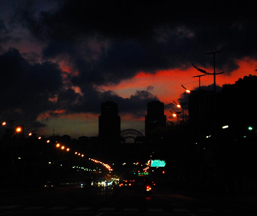 Sunset in Caracas, Venezuela - Photo of the Day - Havana Times