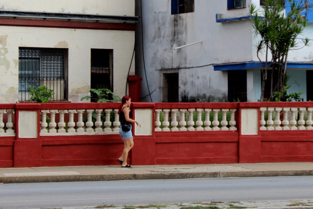 In Red, Havana, Cuba - Photo of the Day - Havana Times