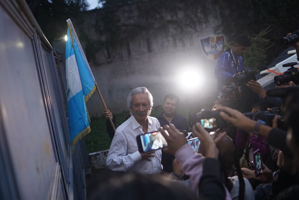Guatemalan Journalist to House Arrest after 800 days in Jail - Havana Times