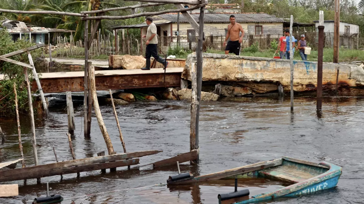 Total Blackouts Deepen Cuba's Multidimensional Crisis - Havana Times Total Blackouts Deepen Cuba's Multidimensional Crisis - Havana Times